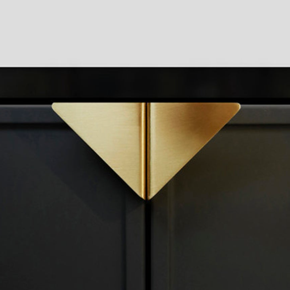 Corbridge Brass Triangle Cabinet Handle – Home Luxe Co